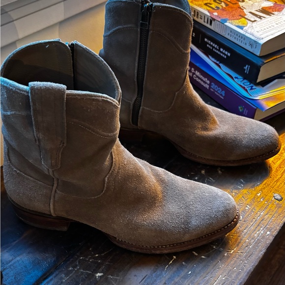 Tecovas | Shoes | Tecovas Brown Cowboy Boots With Pullon Design And ...